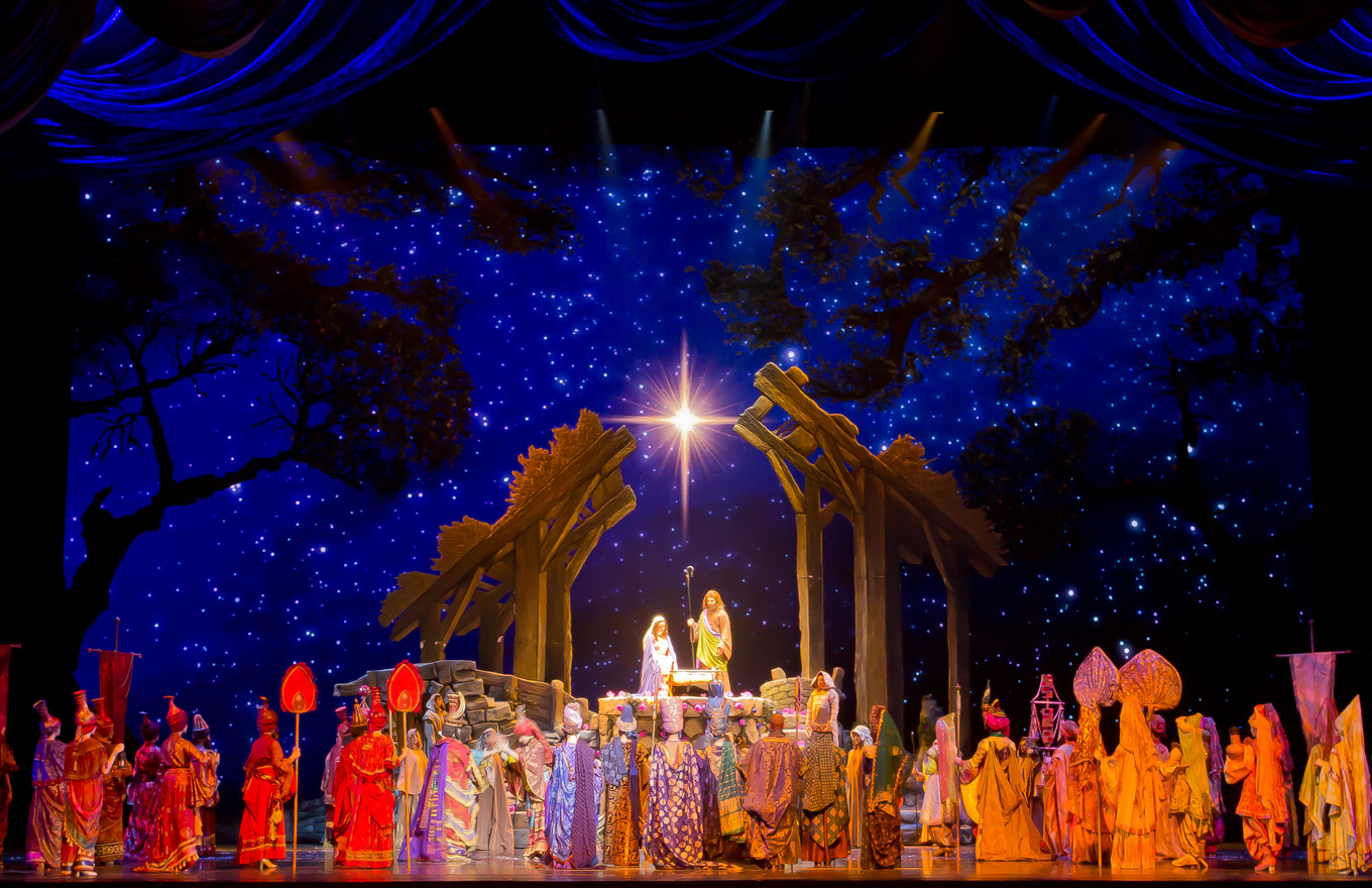 » Christmas Spectacular Starring The Radio City Rockettes